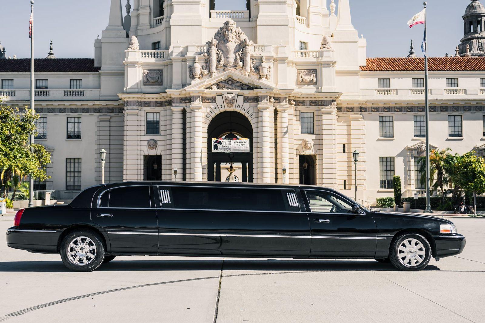 Fleet - Beverly Hills Limousine Service